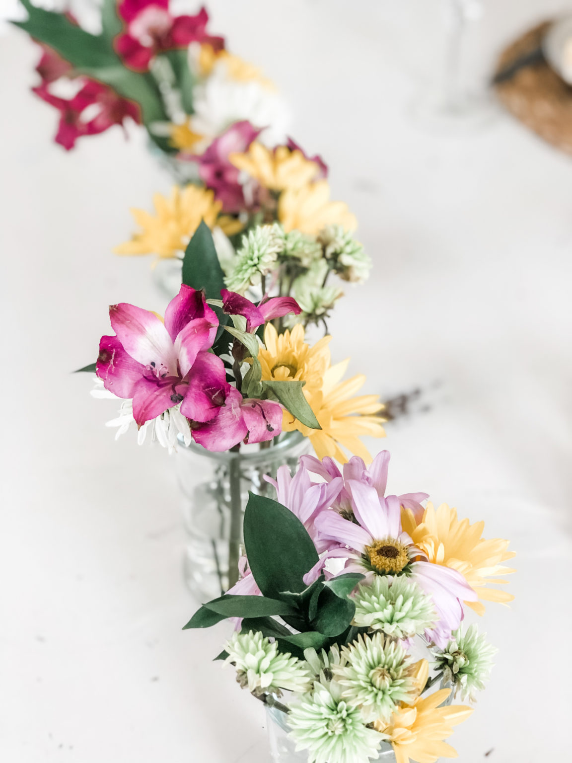 Spring tablescape using grocery store flowers - Karins Kottage